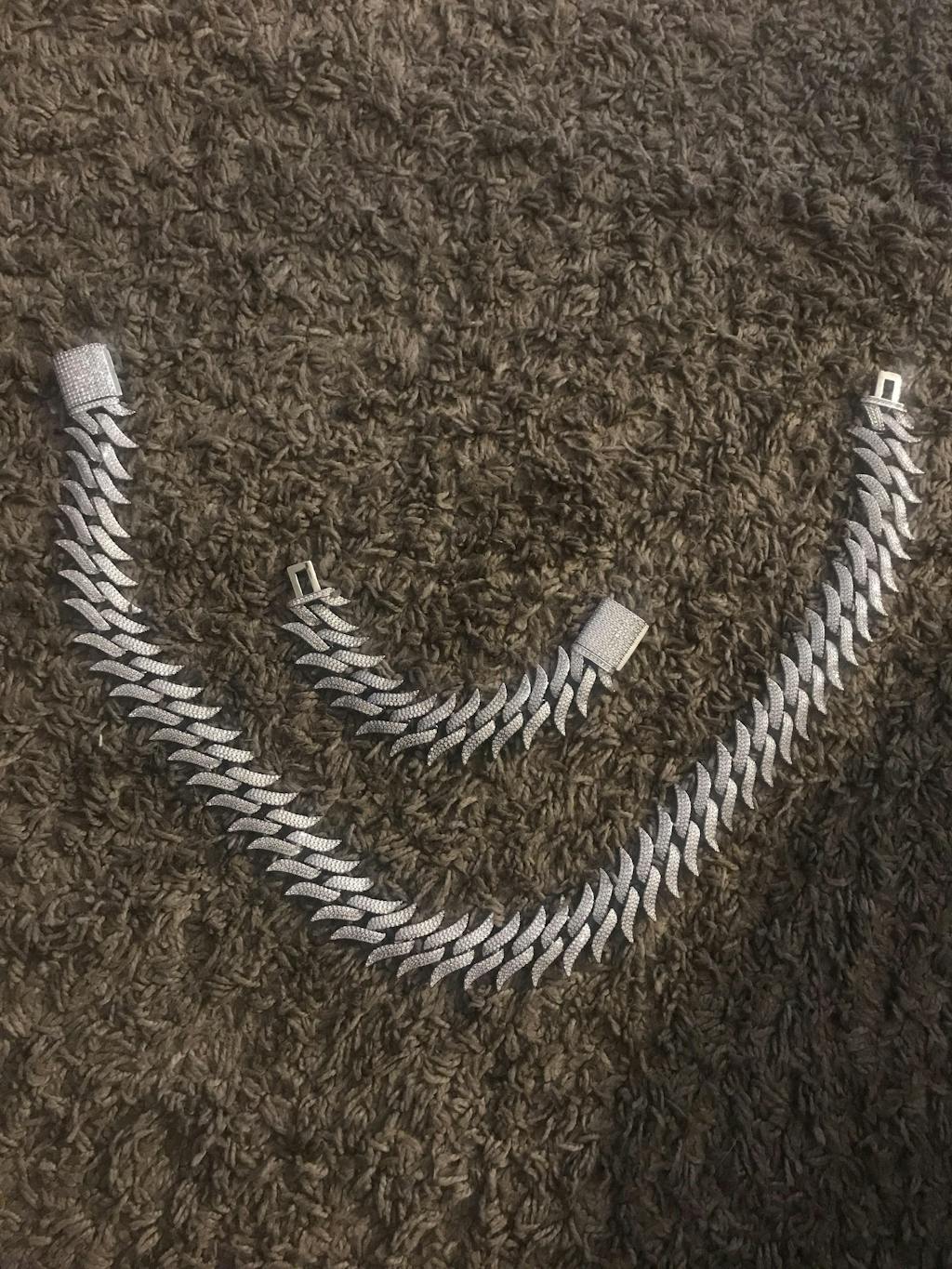 Iced Out Custom Jewelry & Pendants Previews – Icey Pyramid