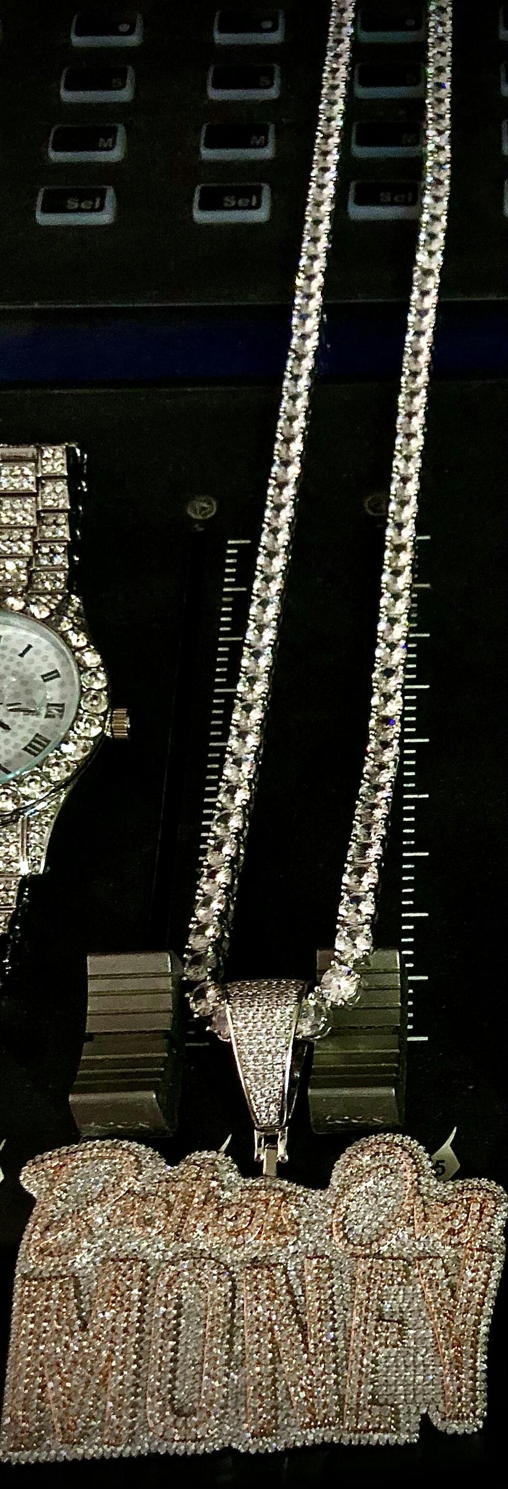 Iced Out Custom Jewelry & Pendants Previews – Icey Pyramid