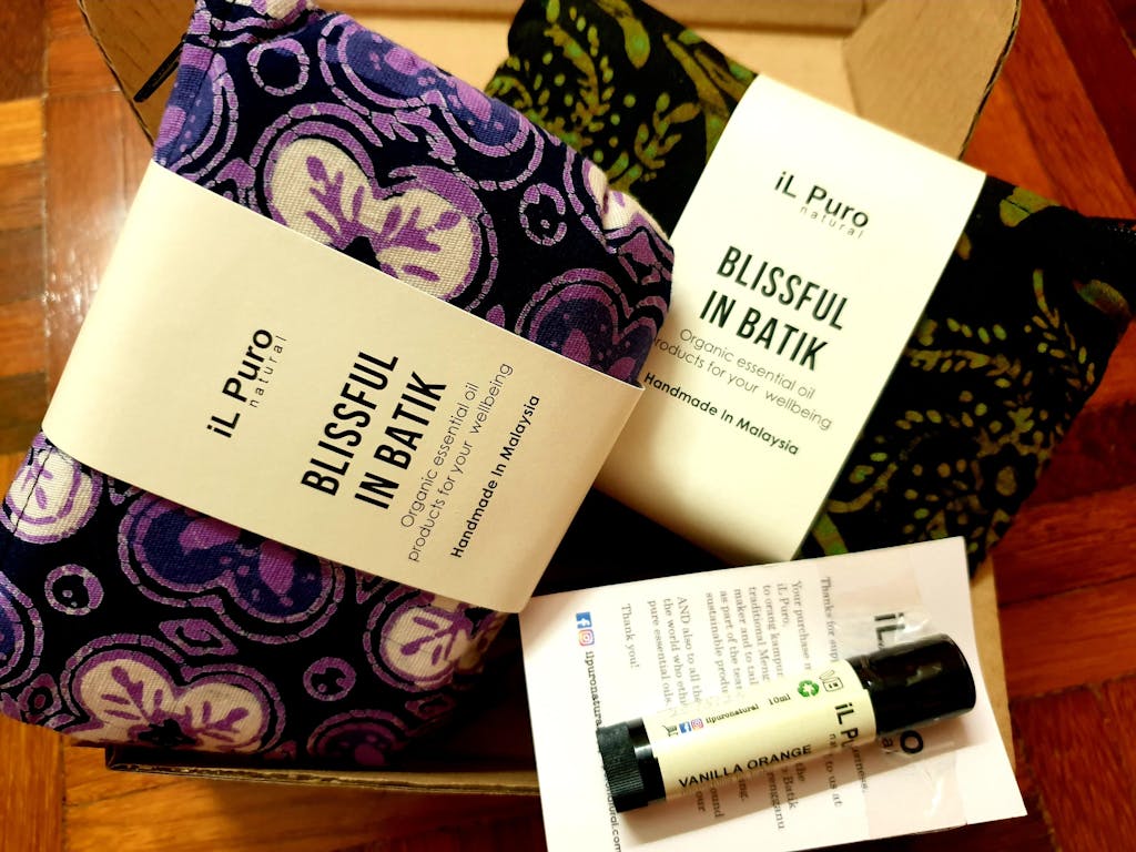 Blissful In Batik Gift Set – iL Puro Natural