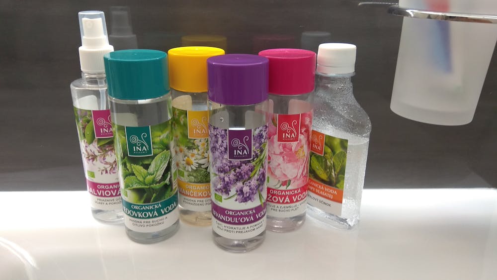 100% Organická Kozmetika od Rodinného Online Obchodu - InaEssentialsSK ...