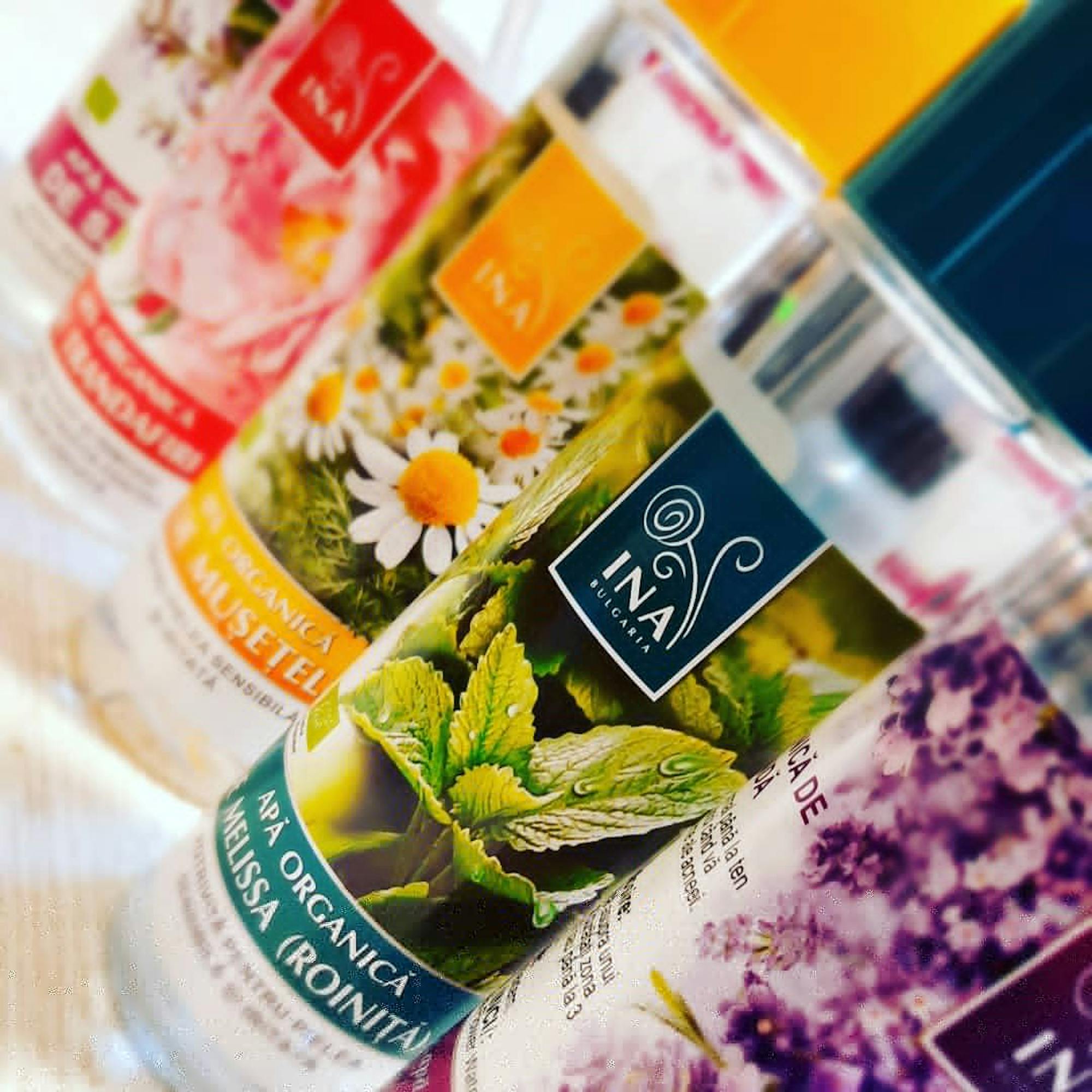 Magazin online de familie pentru cosmetice 100% Bio | InaEssentials.RO