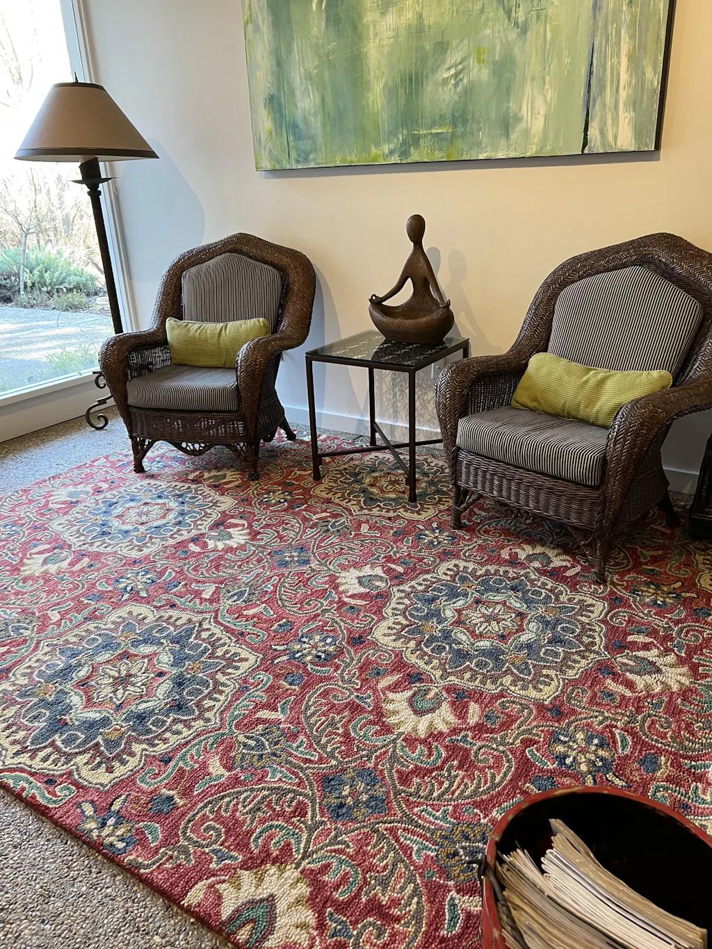 Bashian Valencia R131-AL116 Coral Area Rug – Incredible Rugs and Decor
