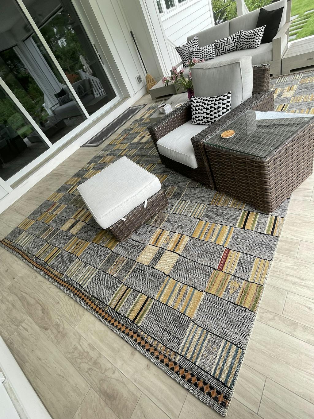 Loloi Mika MIK-10 Granite/Multi Area Rug – Incredible Rugs and Decor