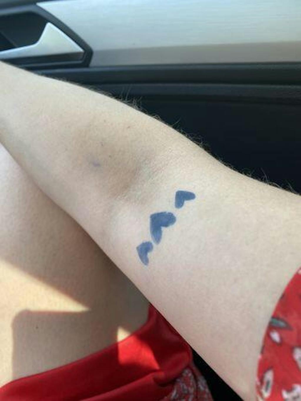 Coeur sur toi - Tatouage Éphémère Naturel – Inka Paris