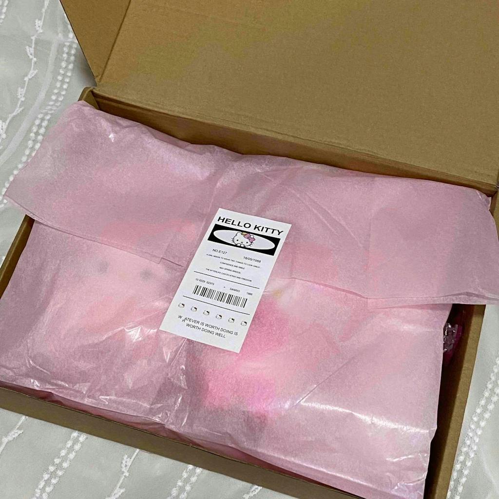 Hello Kitty Mystery Gift Box – In Kawaii Shop