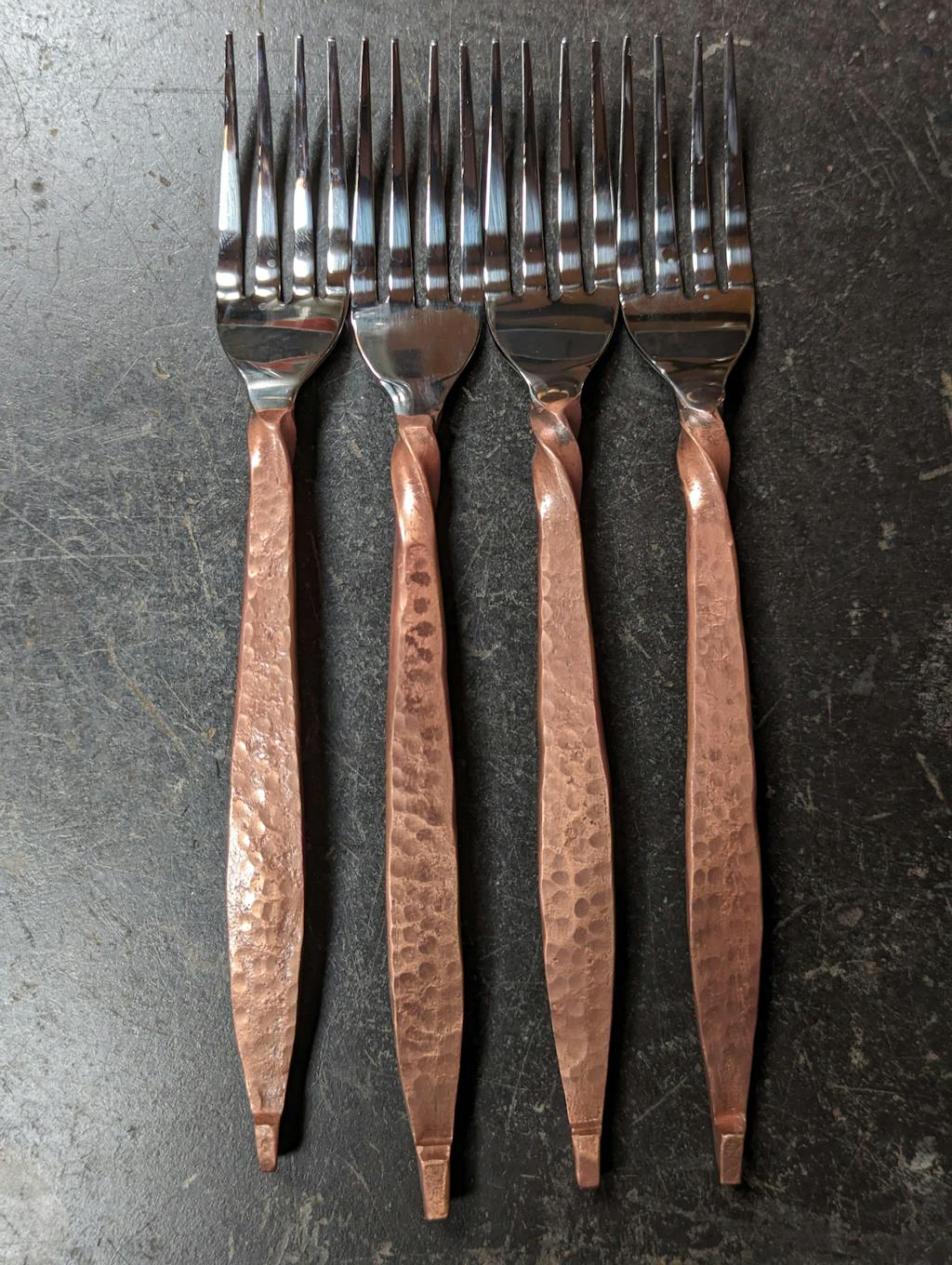 Unique Flatware - Twisted Urban 5-Pc. Place Setting