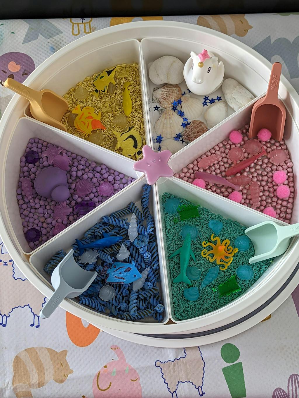 Mini Scoops for Sensory Play, Water Play and Messy Play Activities ...