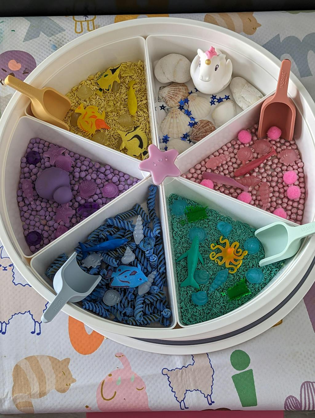 Mini Scoops for Sensory Play, Water Play and Messy Play Activities ...