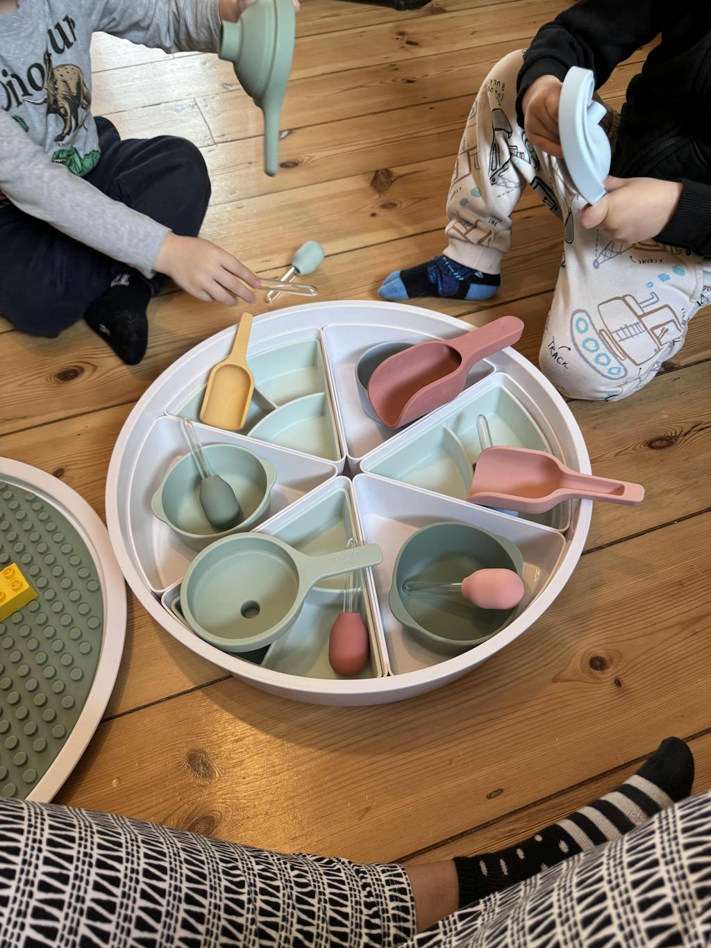 Sensory Play Dropper Set for Sensory Play and STEM Activities – Inspire ...