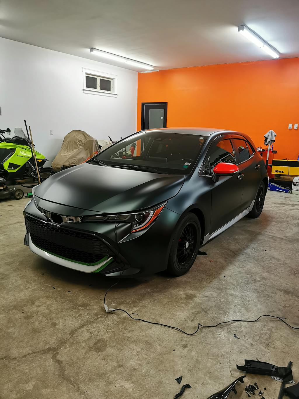 KPMF VINYL WRAP FILM SERIES 75400 / 71300 - COLOR SELECTOR SAMPLE BOOK ...