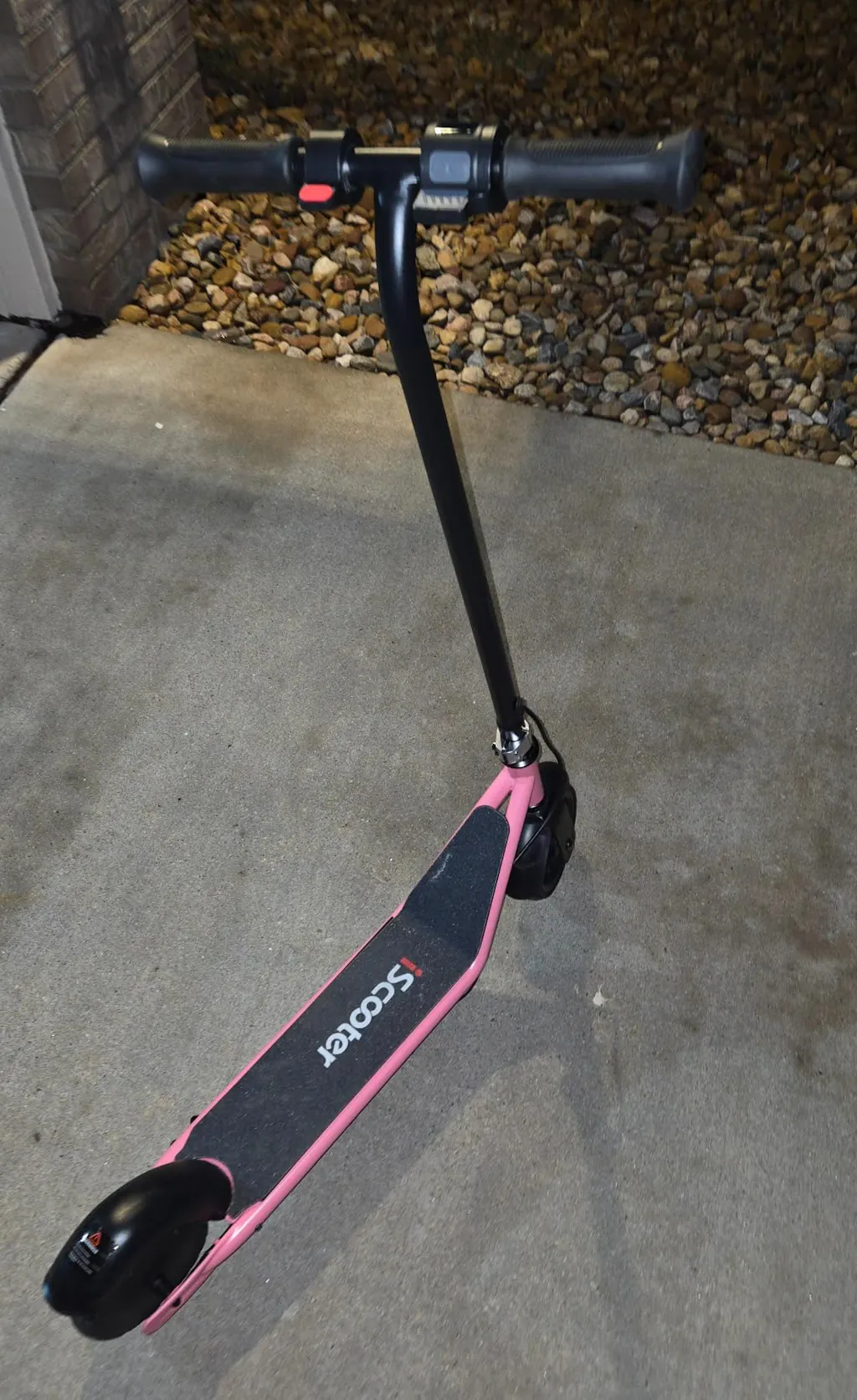 iScooter iK3 Electric Scooter, 150W Motor, LED Display for Kids Ages 6