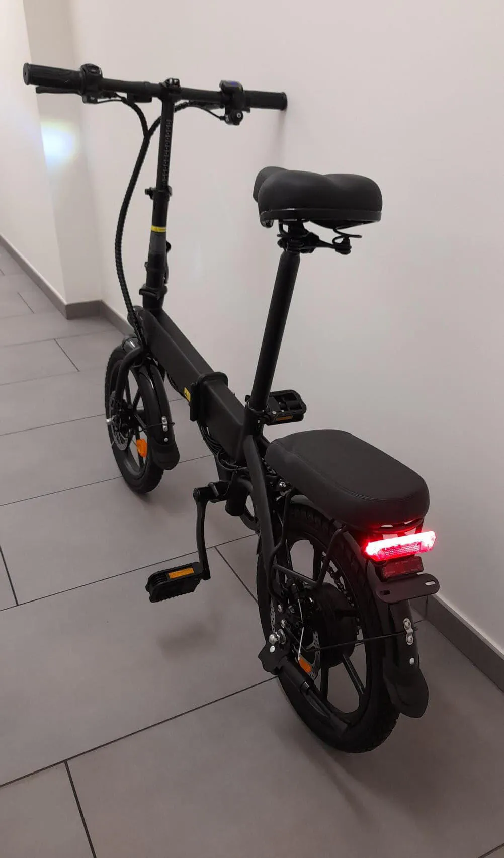 U3 Foldable Electric Bike Under £500 UK | isinwheel