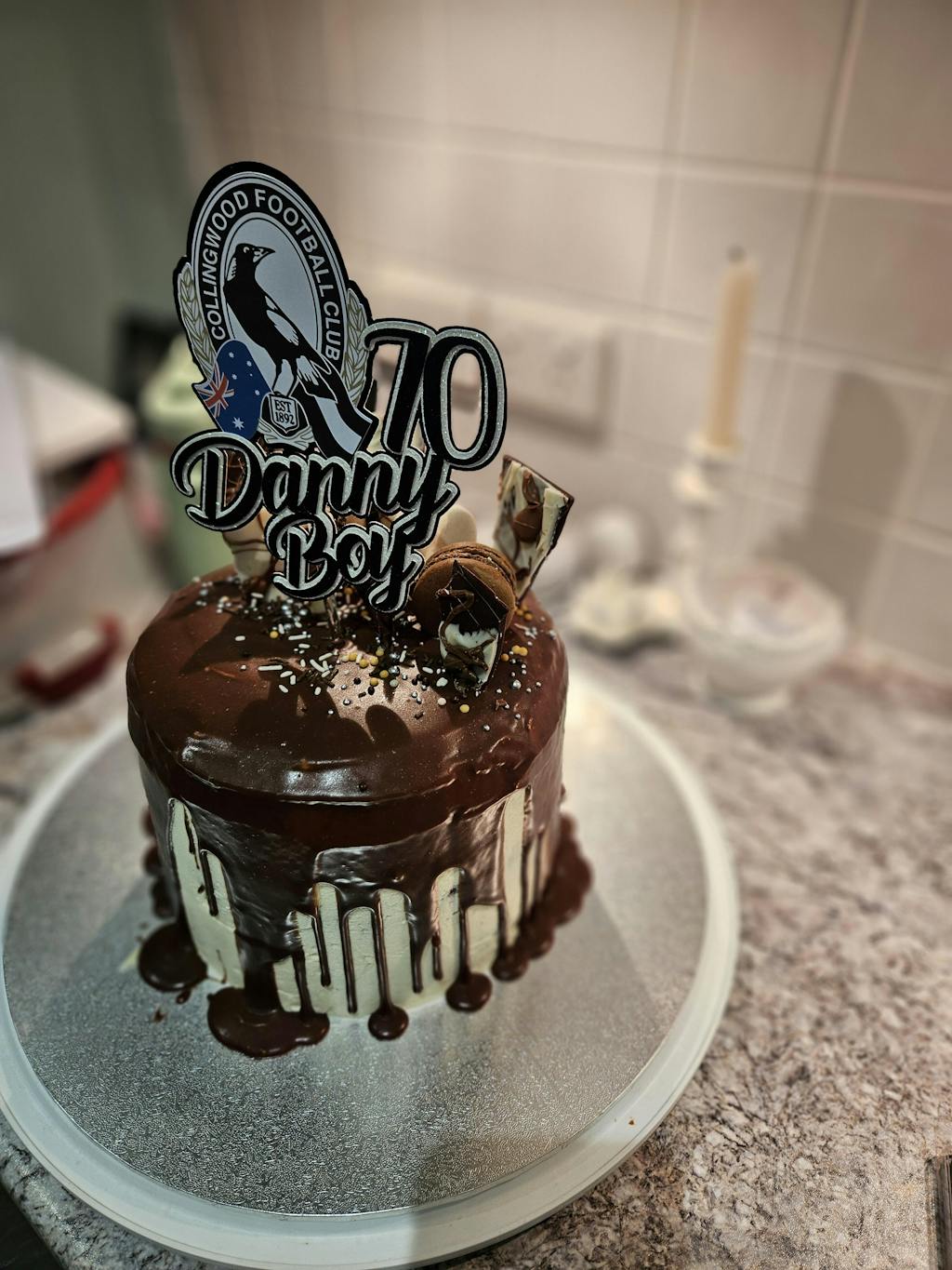 Collingwood Magpies AFL Cake Topper - Itty Bitty Cake Toppers