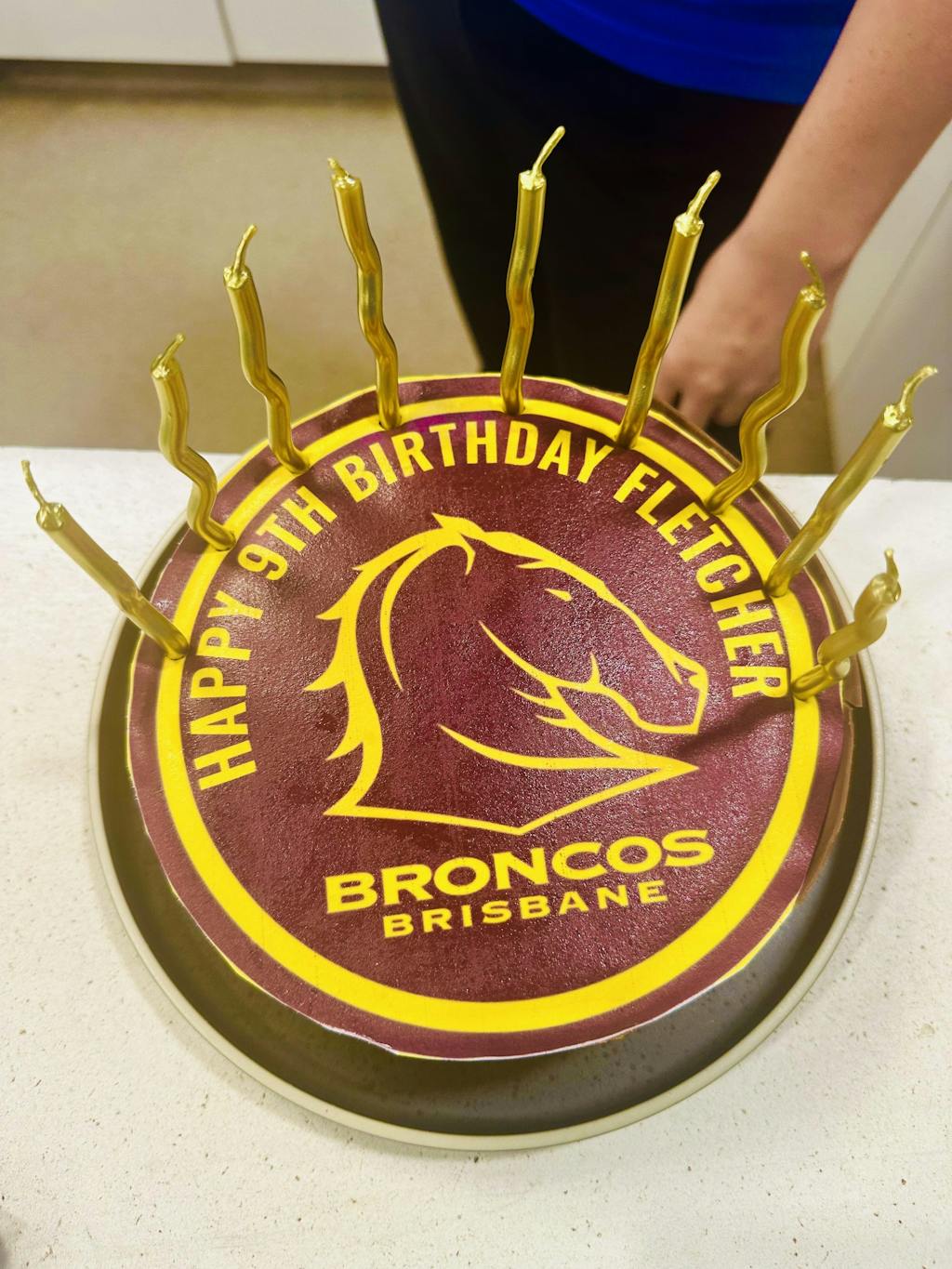 BRONCOS NRL Rugby Round Cake Topper Edible - Itty Bitty Cake Toppers