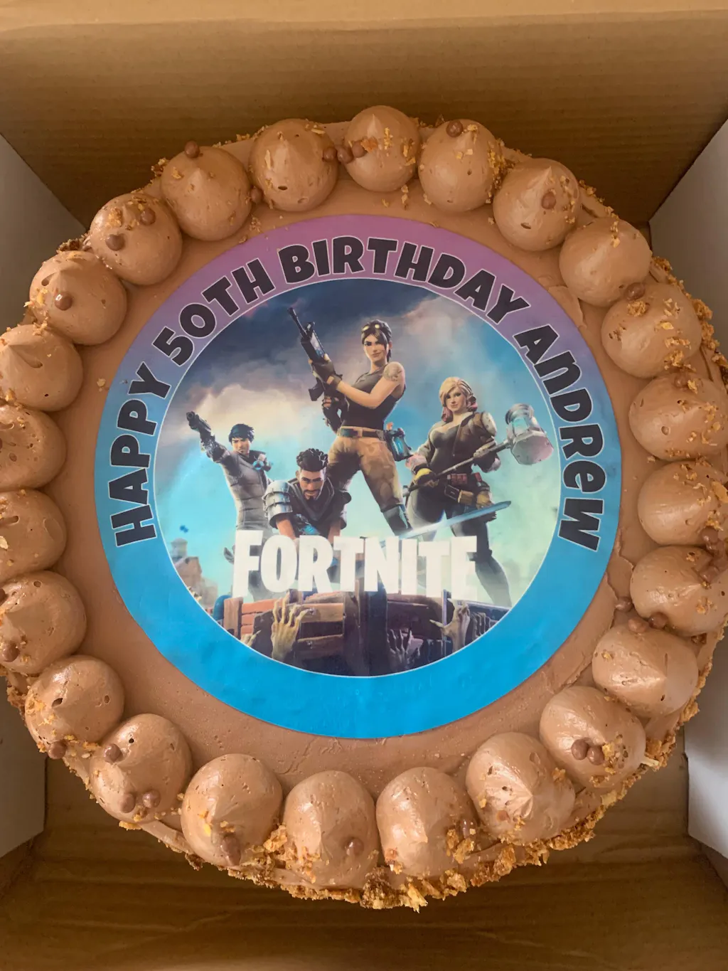 FORTNITE Round Cake Topper Edible - Itty Bitty Cake Toppers