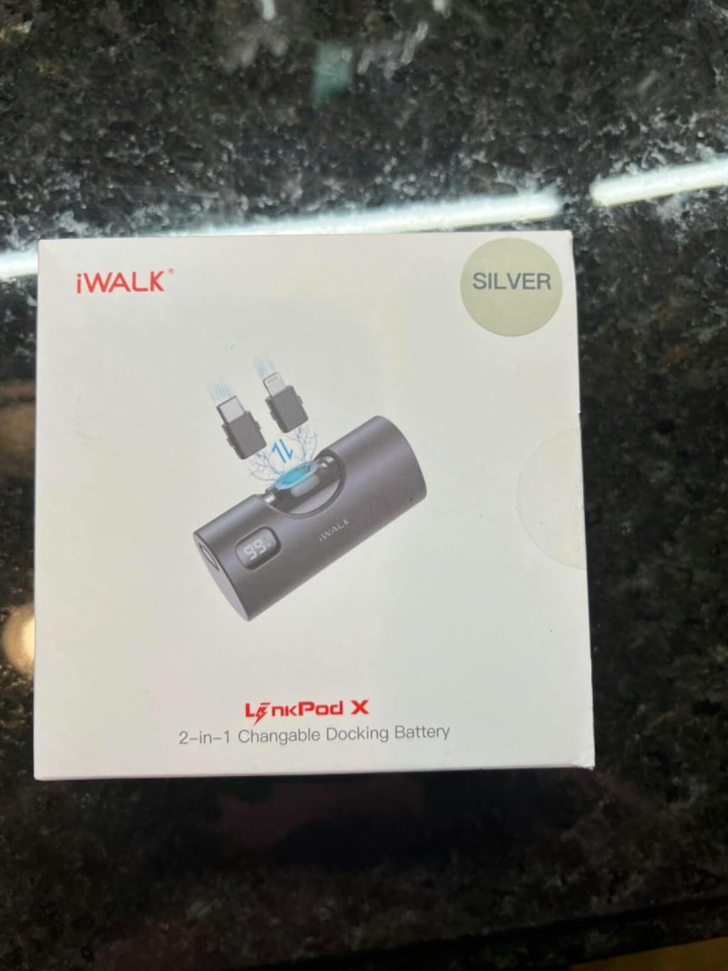 Changeable Plugs Portable Charger with USB C and Lightning for iPhone ...