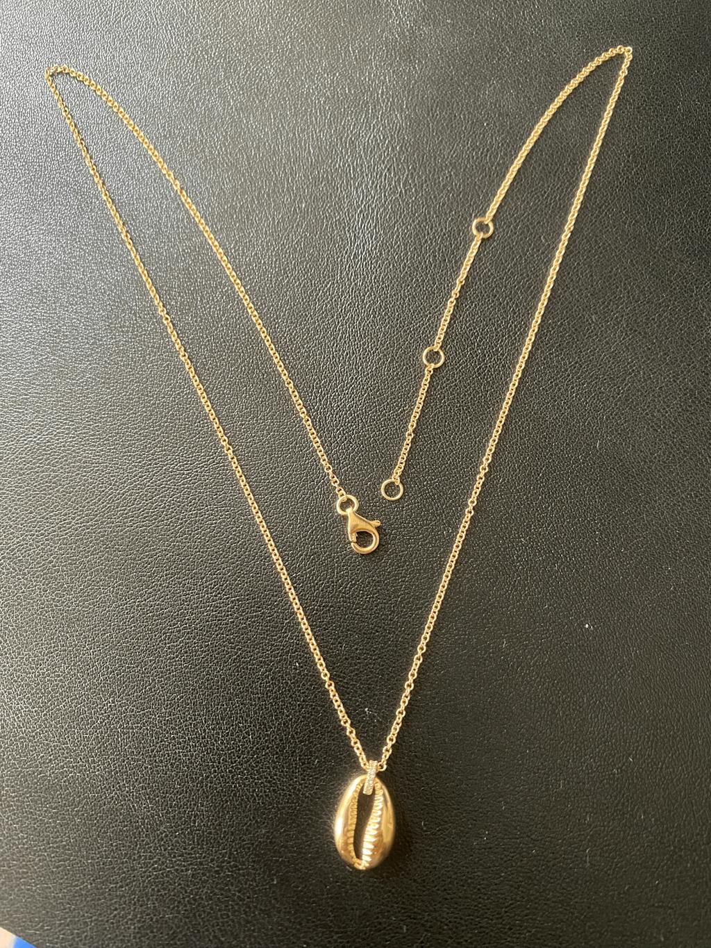 14K Gold Cowrie Shell Diamond Necklace – IZAKOV