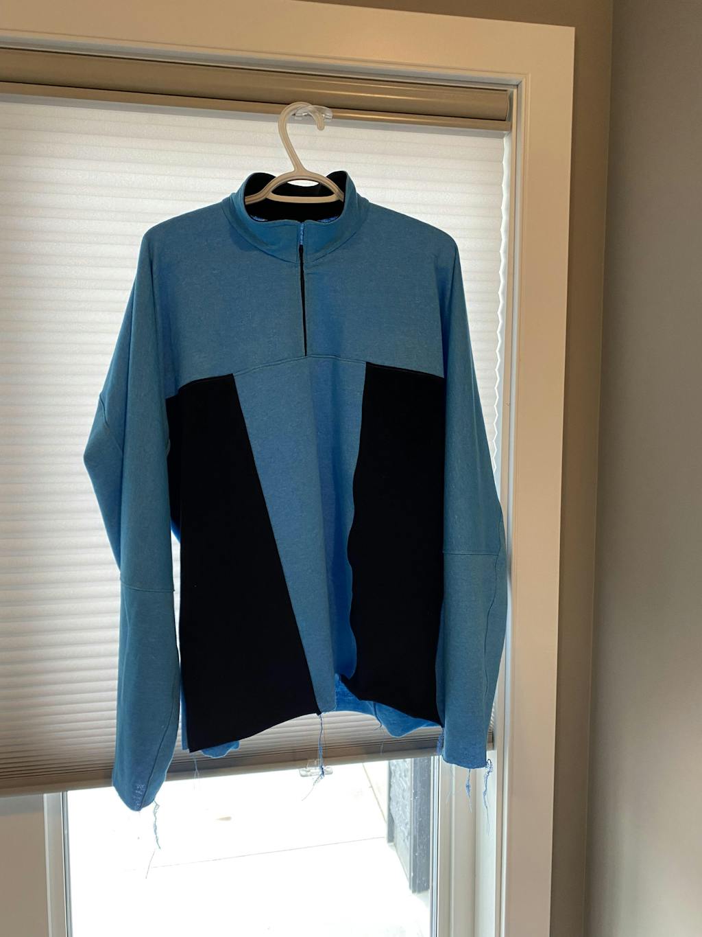 Sewing Pattern Jalie 2212 - Half-Zip Pullover and T-Shirt