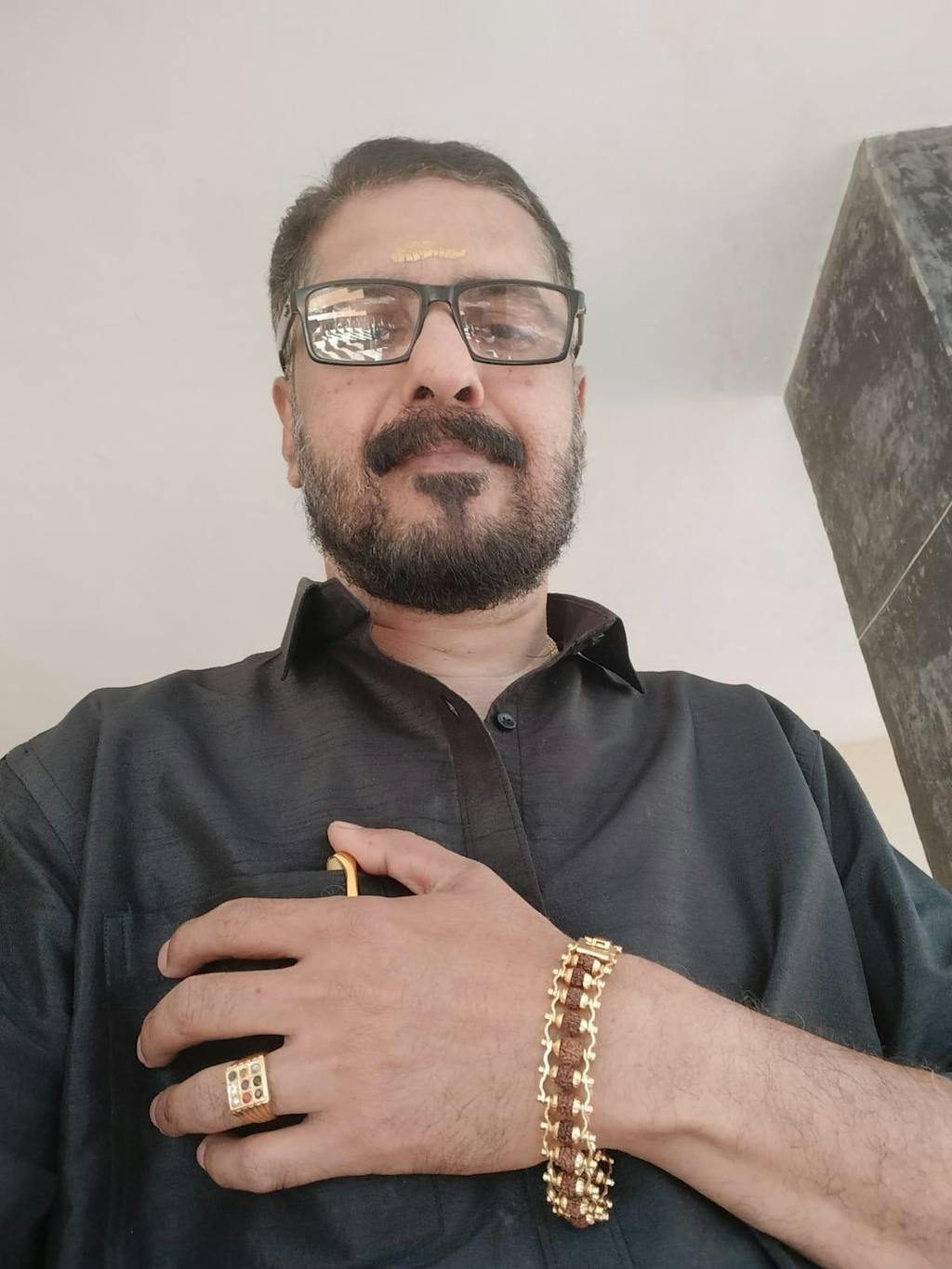 Gold Plated Modern Rudraksha Bracelet – Japam