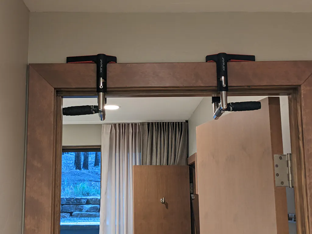 CrossGrips – Jayflex Fitness