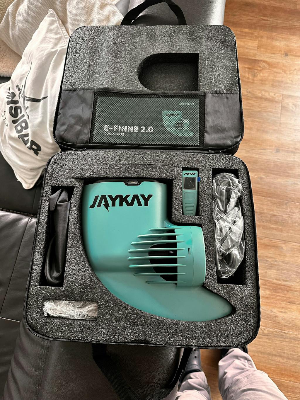 JAYKAY e-Finne 2.0 inkl. Slide-In, US-Box, Smartlock Adapter