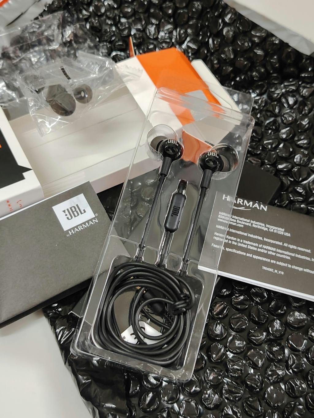JBL C150SI In-Ear Headphones | JBL Online Store MY