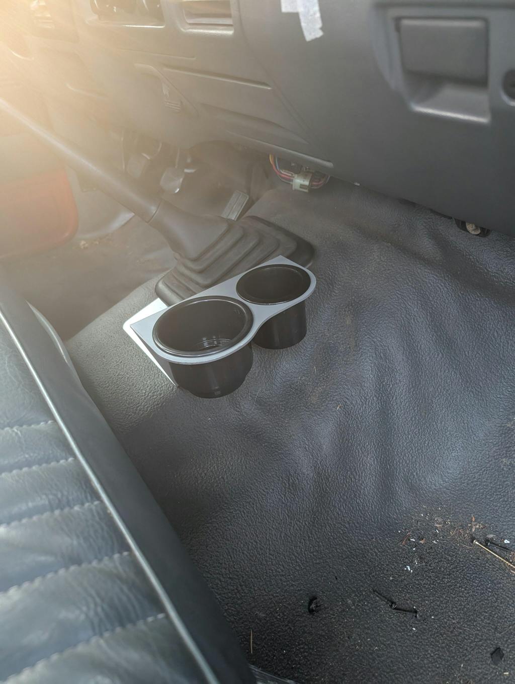 Reliable OBS Ford F-Series Shifter Mounted Cup Holder – JC Customs