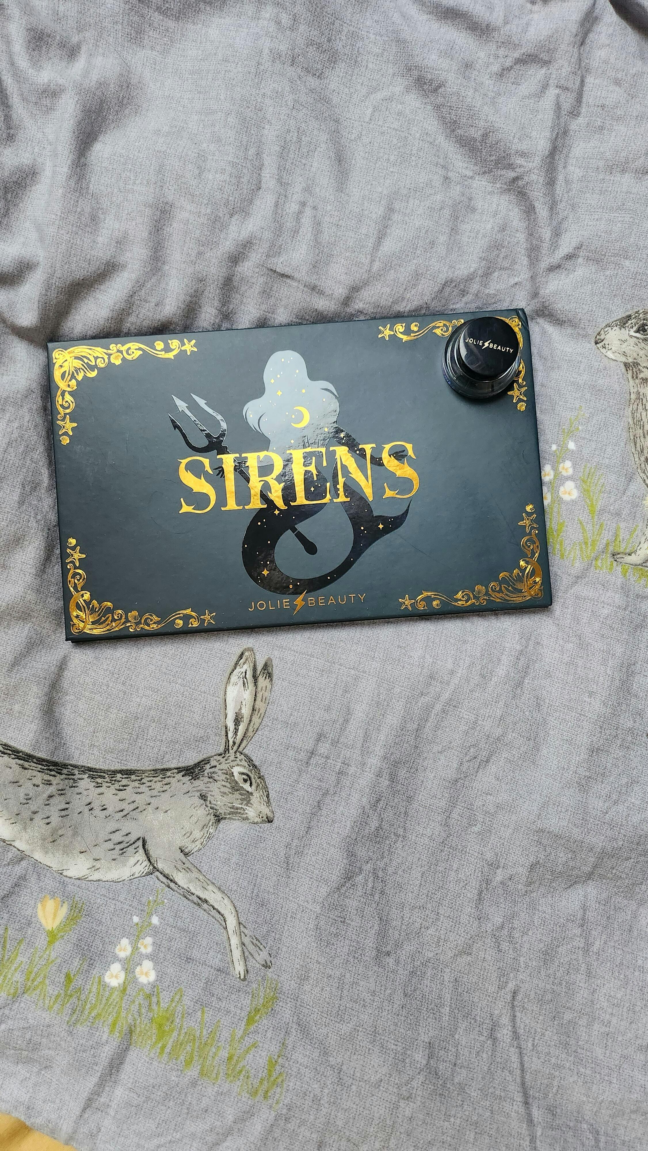 Sirens Palette - Mermaid Eyeshadow Palette - Jolie Beauty