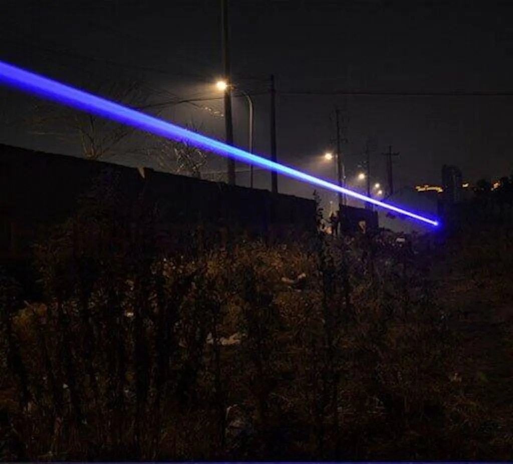 BlazeBeam High-Power Tactical Laser Torch – Instant Fire Starter ...