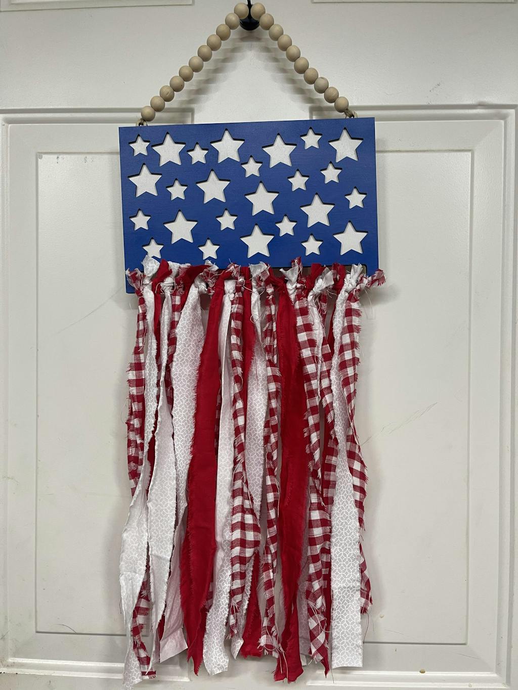 Spindle Flag Leaner – Julie Did It Studios