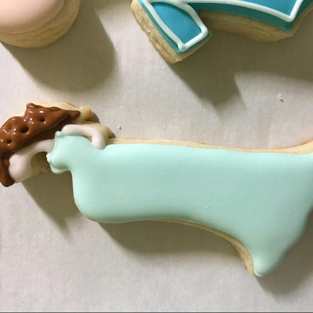 Pregnant Lady Cookie Cutter – KaleidaCuts