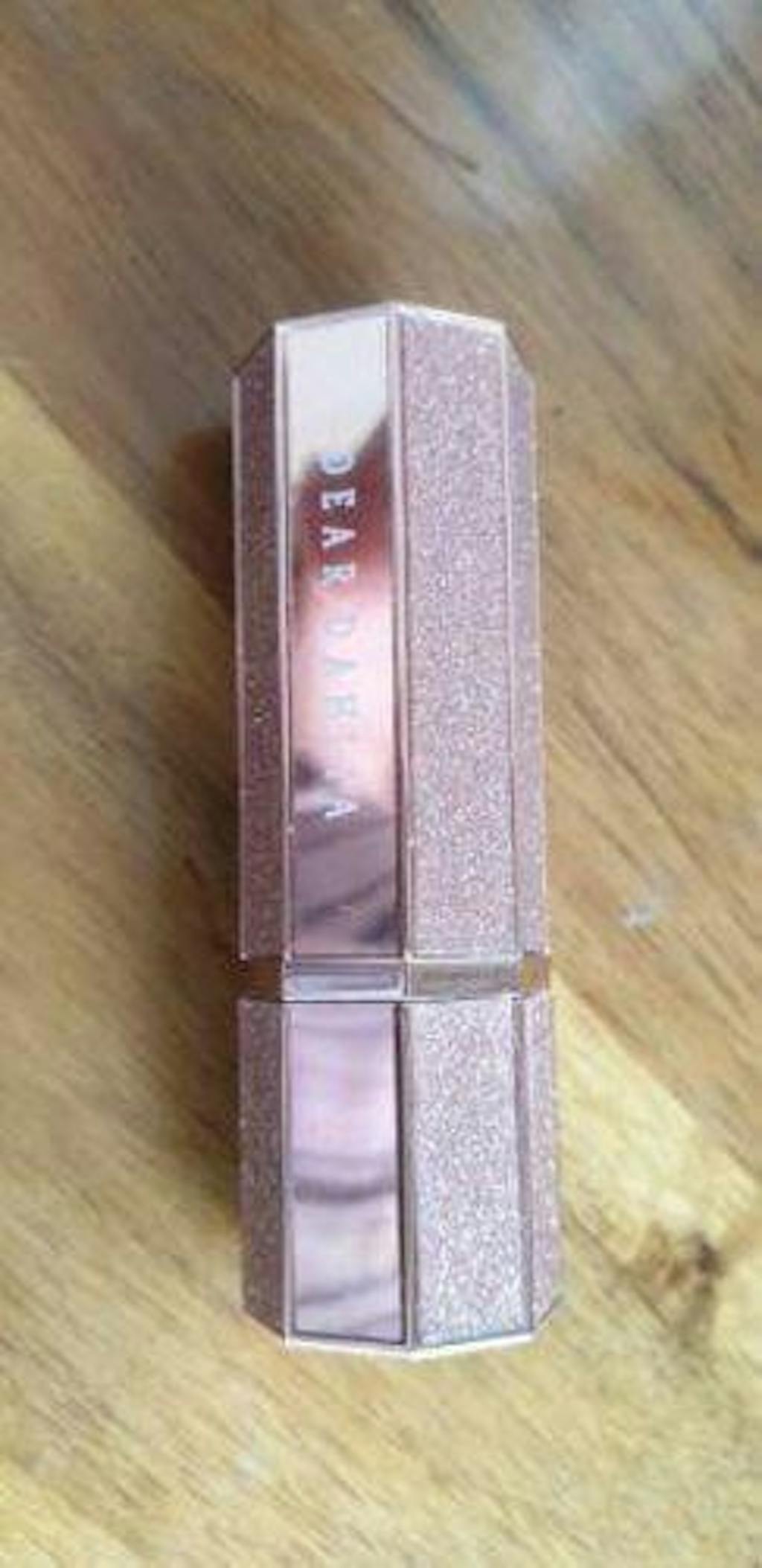 Son Dear Dahlia Allure Shine Lustrous Lip Plumper – Kallos