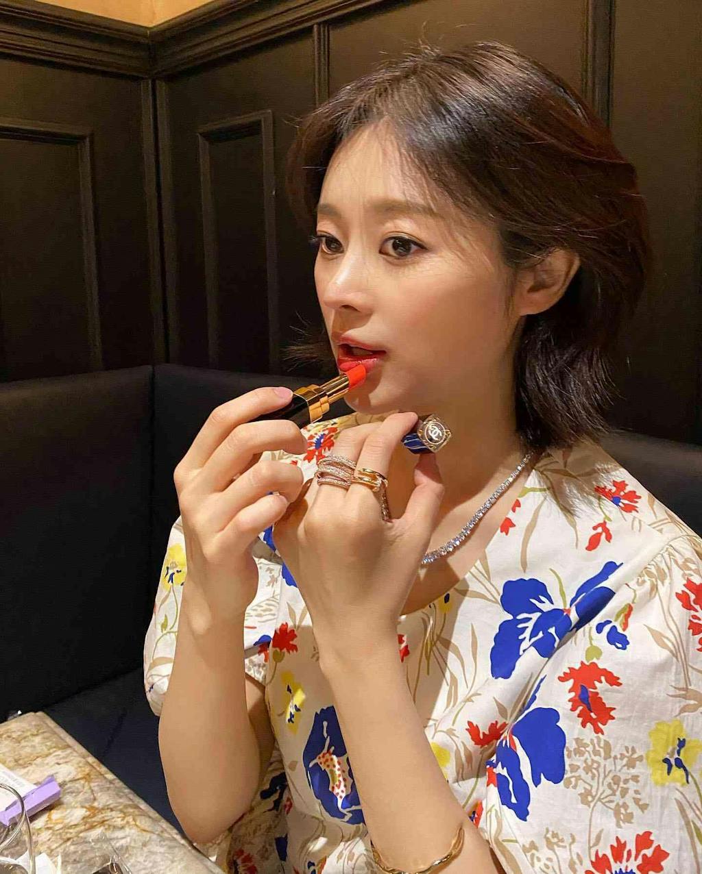 Son CHANEL Rouge Coco Flash #60 Beat - Neon Orange – Kallos