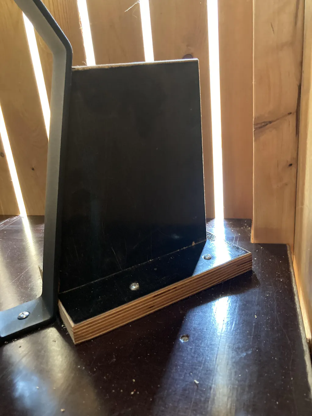 The Bastard Table Stand Large | Kamado Express