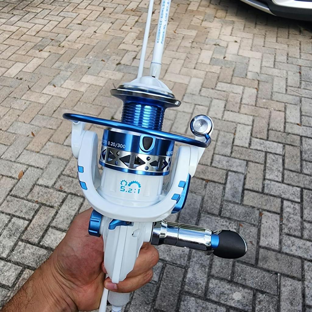 KastKing Centron Lite Spinning Fishing Rod and Reel Combo