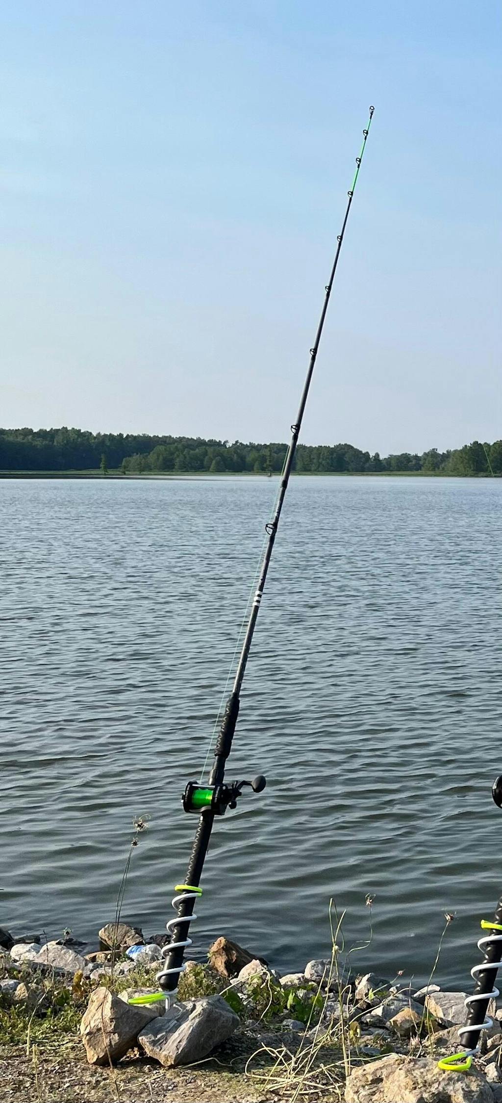 KastKing Rover Round Baitcasting Reel for big fish, Perfect ...