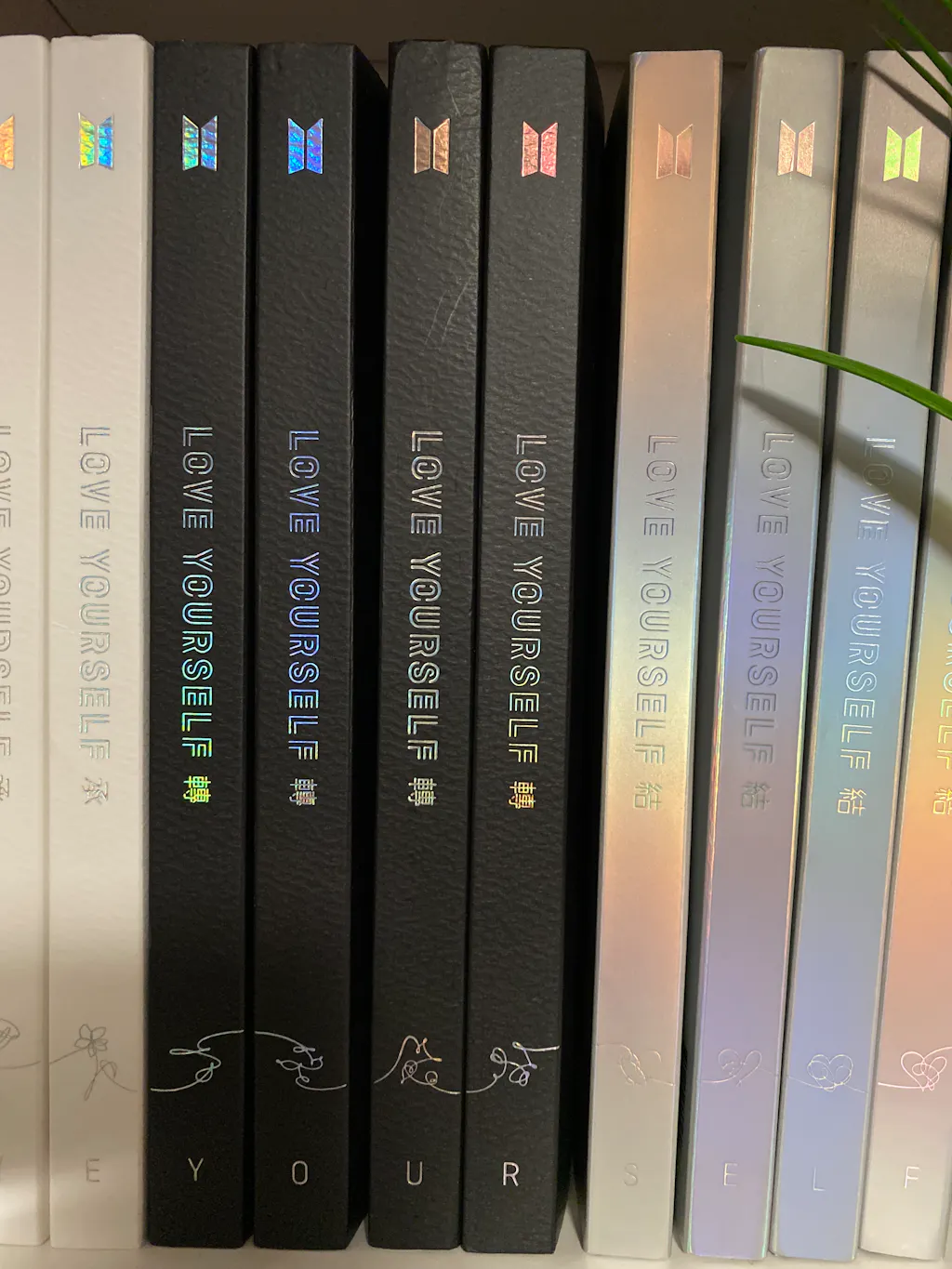 BTS - 3rd Album LOVE YOURSELF 'Tear'