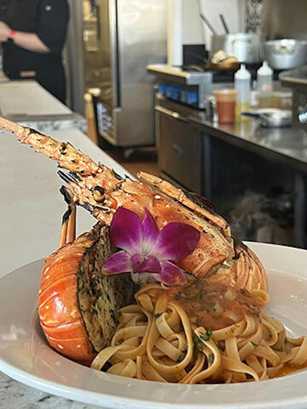 Cooked Florida Lobster Split – Key Largo Fisheries