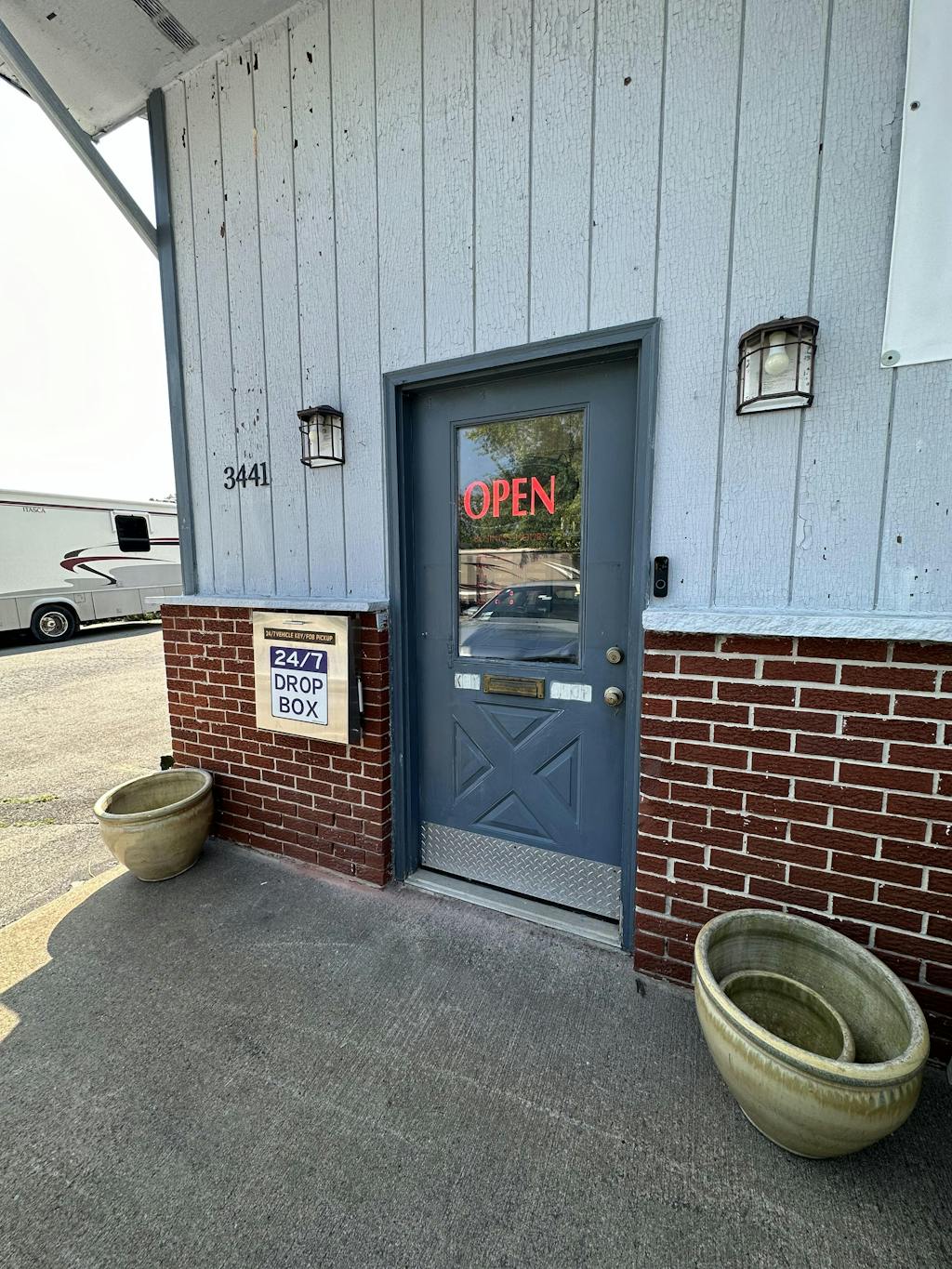 The #1 After Hours Key Drop-Off / Pickup Solution | The SpeedBox