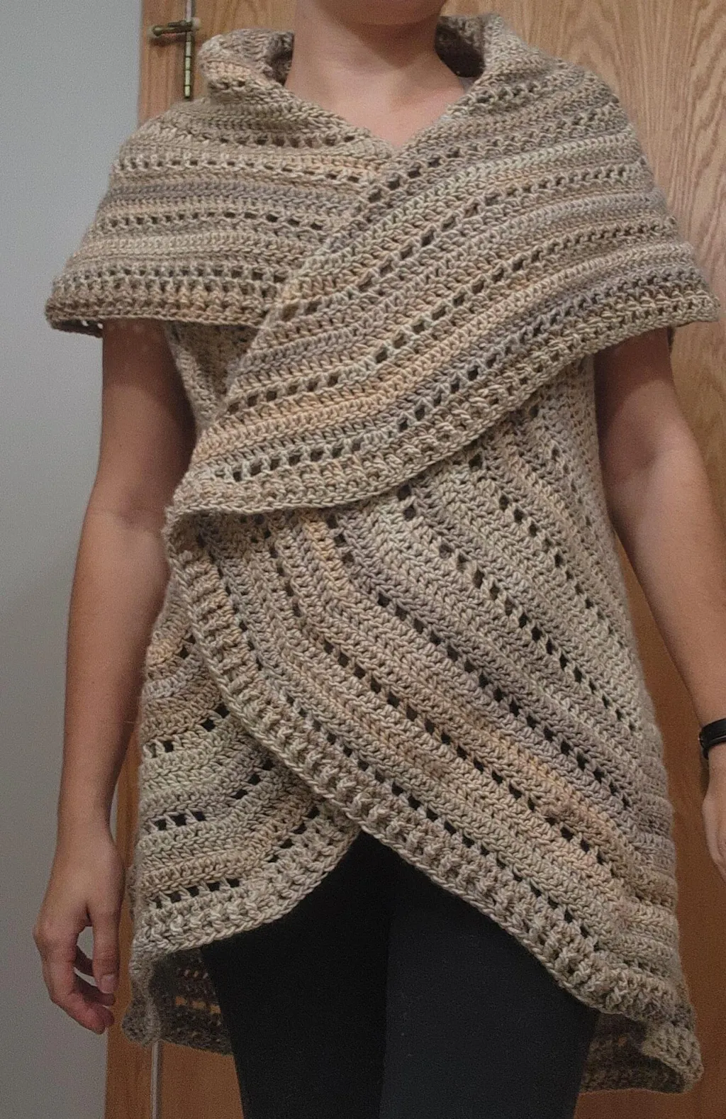Simplicity Round Cardigan Crochet Pattern (S - 5XL) – Kiki Crochet Designs