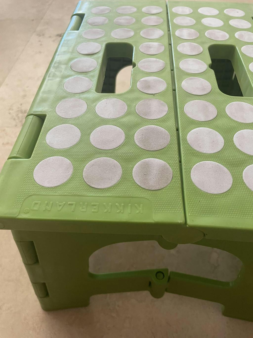 Rhino® II Step Stool Green – Kikkerland Design Inc