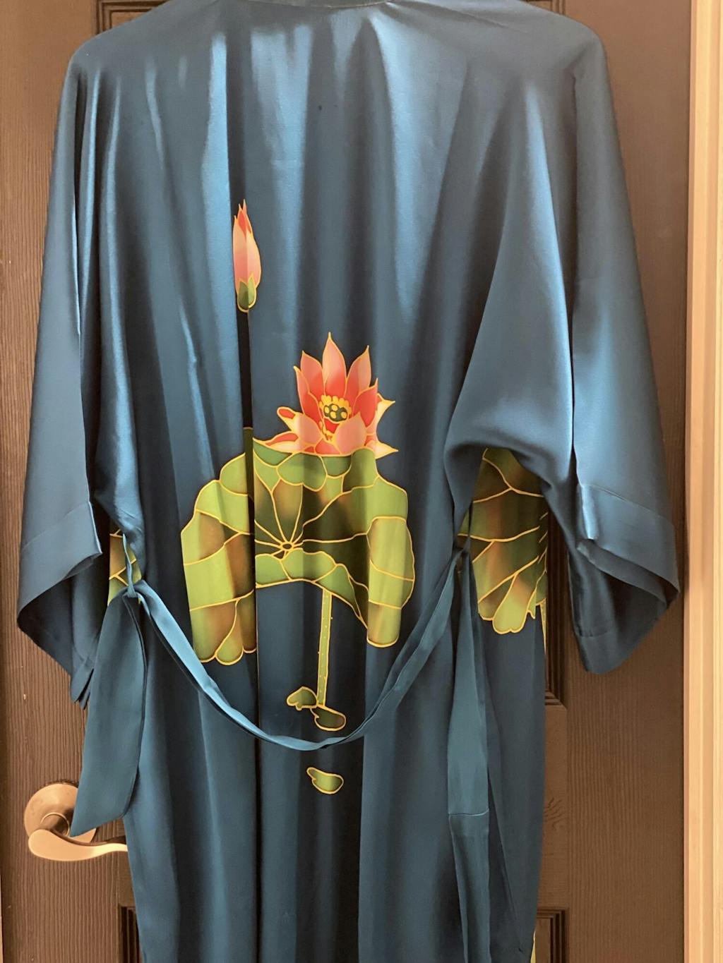 Silk Handpainted Crane Kimono Robe - Short | KIM+ONO – kimandono.com