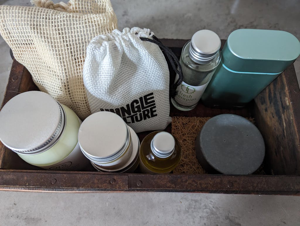 How to use solid shampoo bars: Simple steps for healthier hair – KIND2