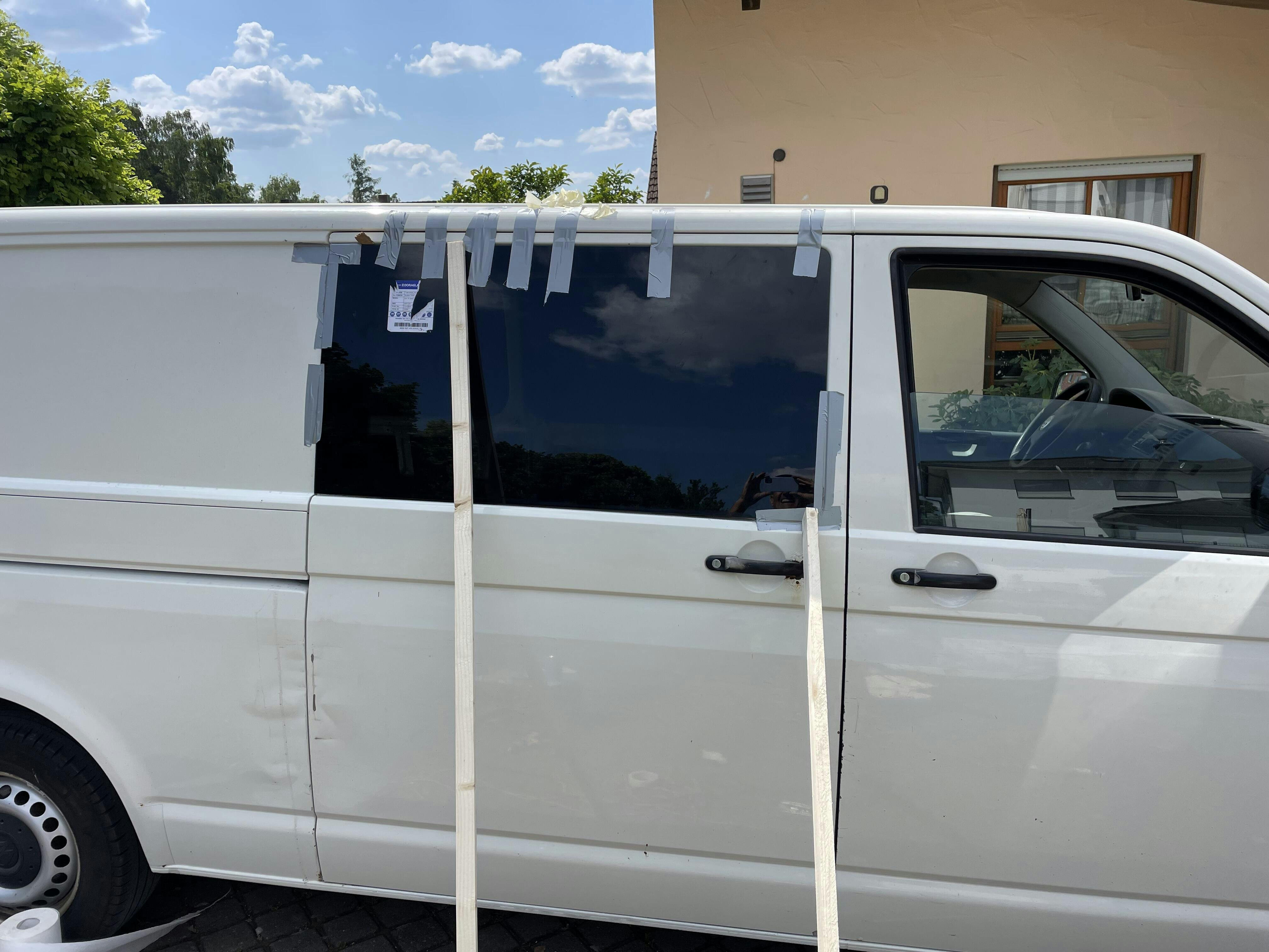 1 Left Opening + 1 Right Fixed Campervan Side Window Bundle VW T5/T6