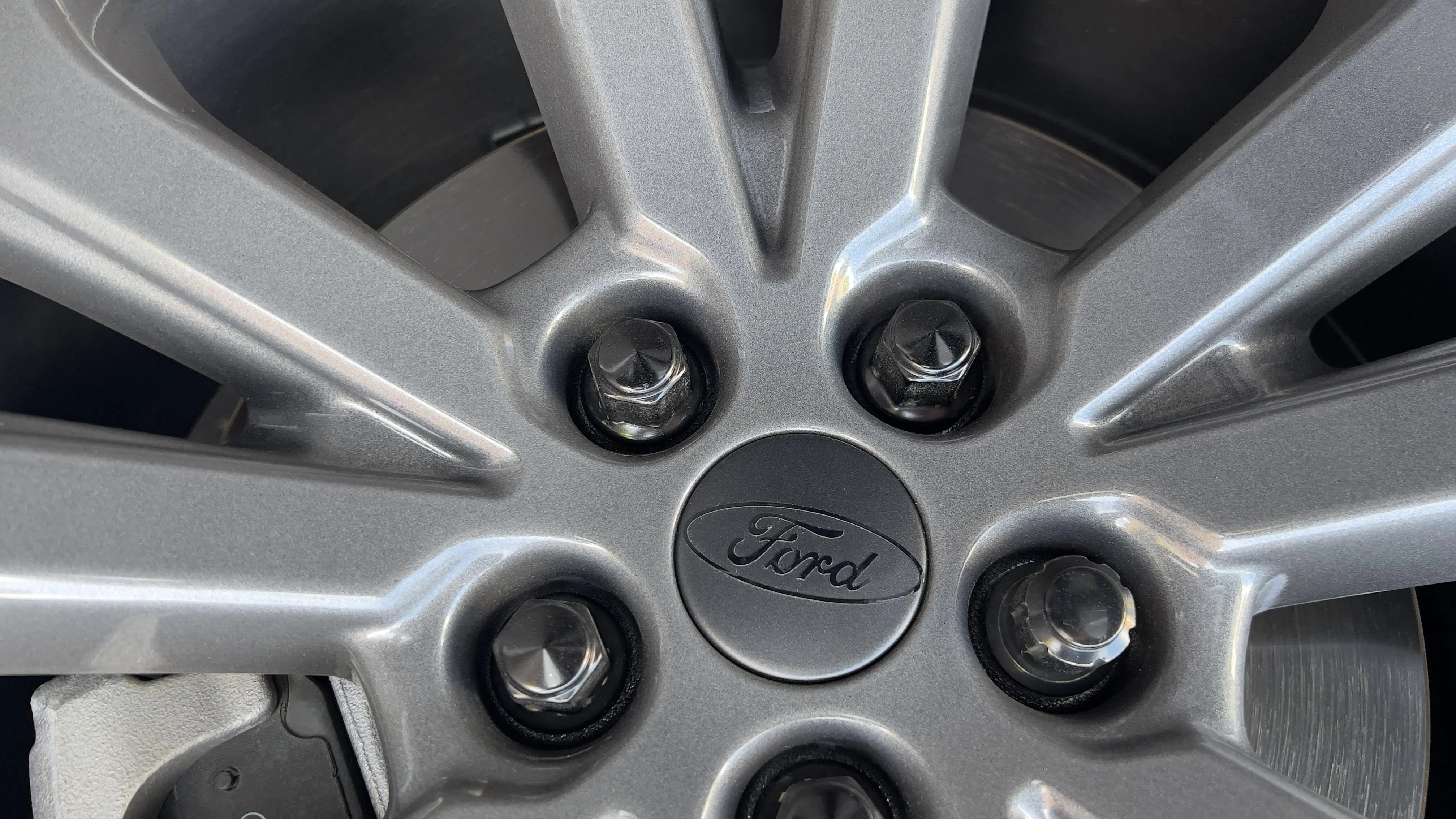 Ford Wheel Hub Cap Rim Emblem Overlay DECALS Blackout – KJM Vinyl Decals