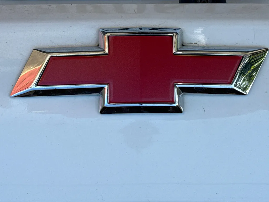 2018-2024 Chevy Equinox Bowtie Emblem Precut Overlays – KJM Vinyl Decals