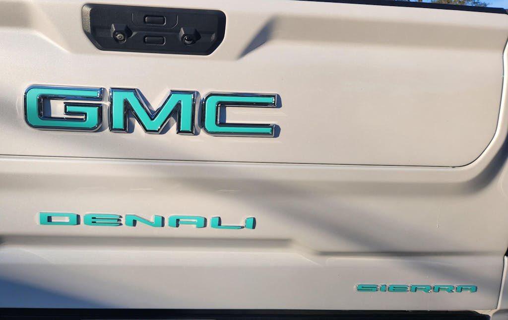 Sierra Badge Emblem Letter Overlay DECALS – KJM Vinyl Decals