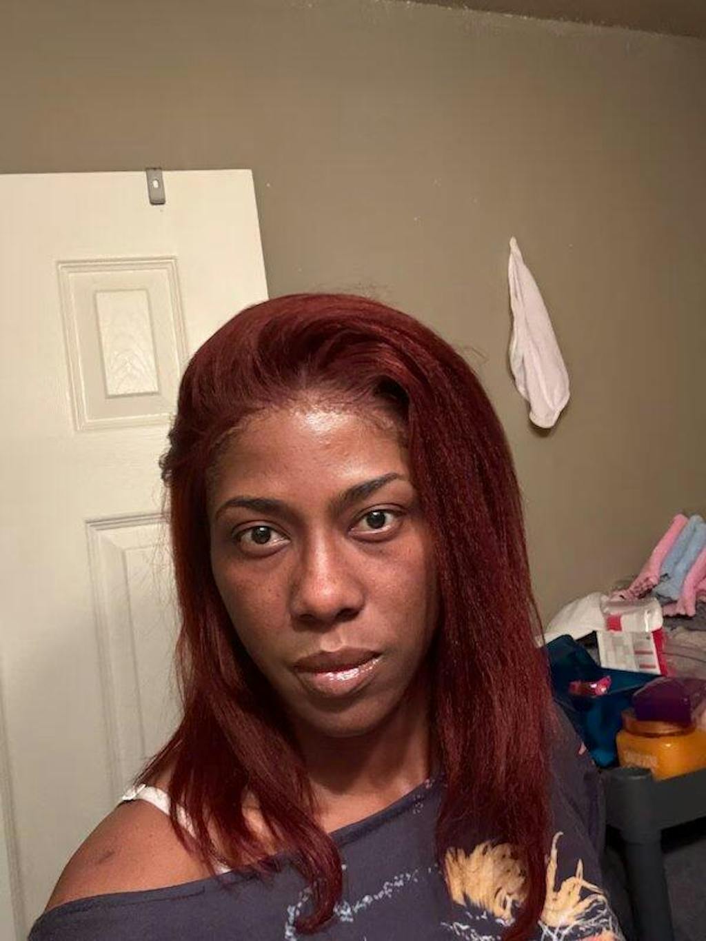 Klaiyi 7x5 Reddish Brown Yaki Straight Bob Wig Put On and Go Glueless ...