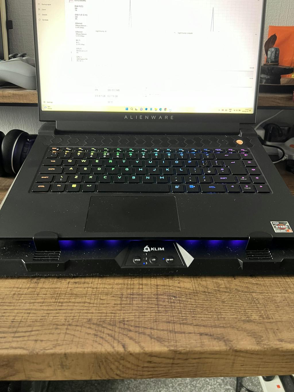 KLIM Mistral Laptop Cooling Pad | 2 Turbofans | RGB Lighting – KLIM ...