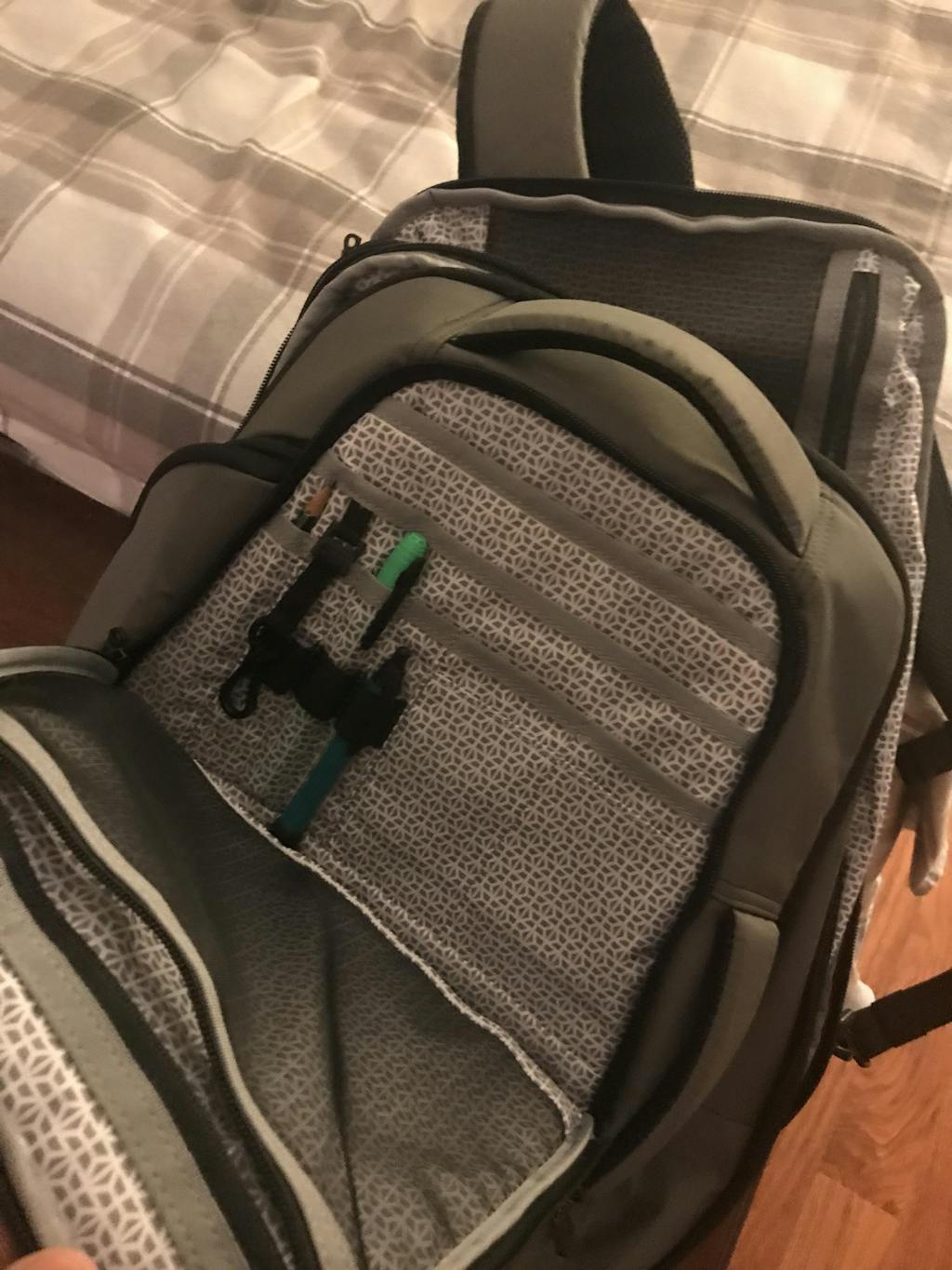 Medium Expandable Travel Backpack - Series 2 | Knack